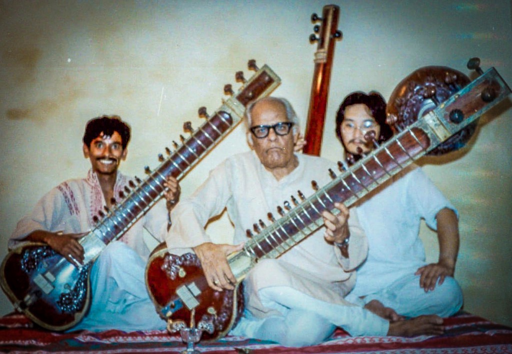 Ustad Ilyas Khan’s HR sitar restoration – Pt2 | SiTAR FAcToRY